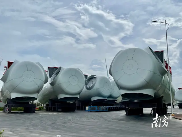 The first batch of complete machines for the Datang Nanao Offshore Wind ...