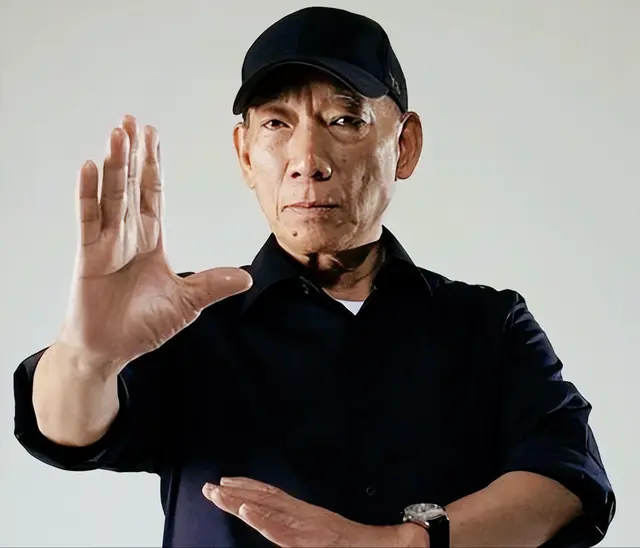 Why is Yuan Heping the first military commander? Jackie Chan and Sammo ...