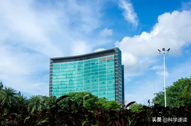 On April 22, 2022, the signing ceremony of Huawei's "Genius Boys" was ...