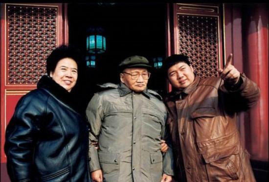 After 9 years of marriage between Mao Anqing and Shao Hua, they finally ...