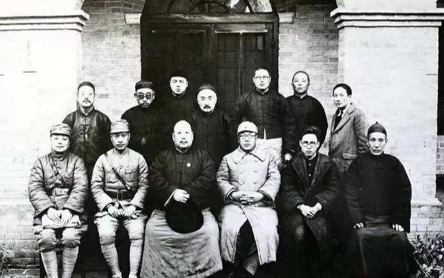 "King of Ningxia" Ma Hongkui, after going to Taiwan with Chiang Kai ...