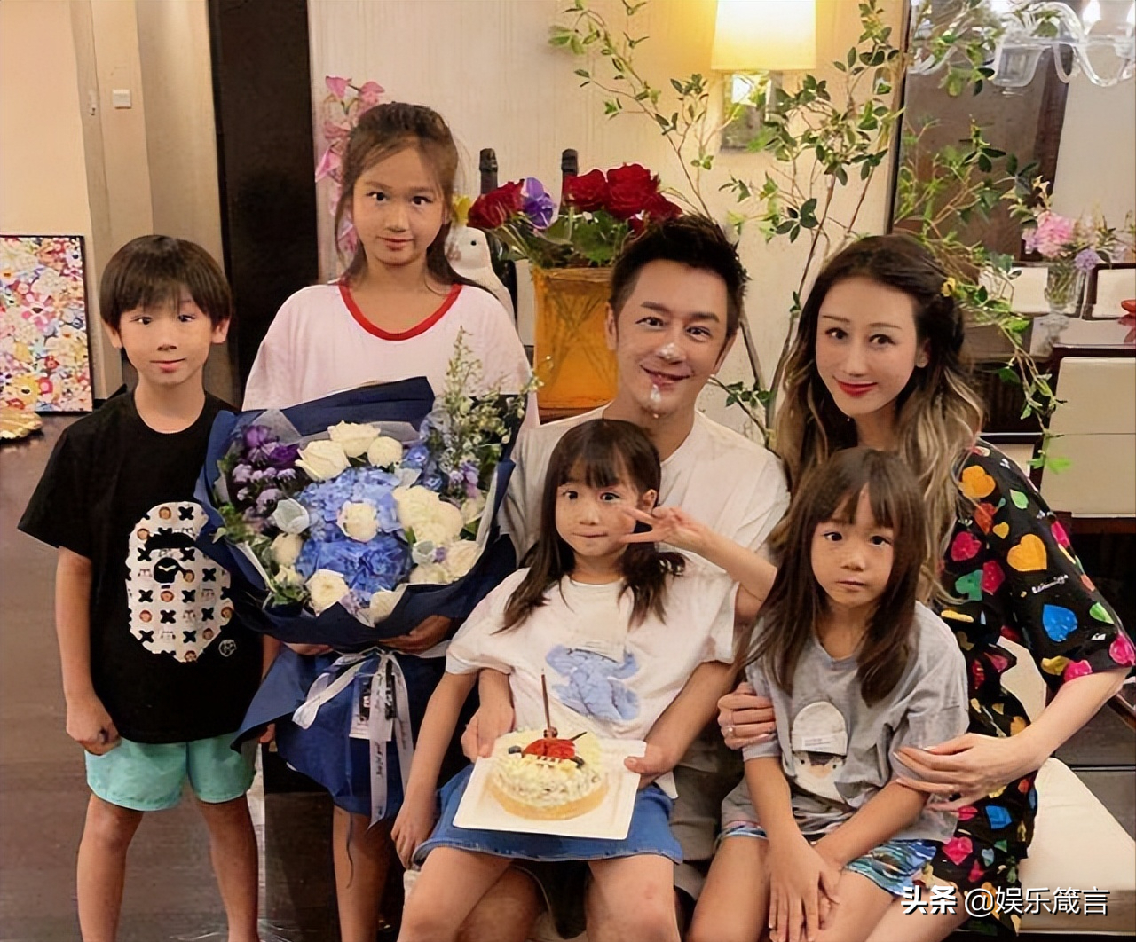 疫情期间陈浩民老婆吐槽：买菜花1500，菜太贵 - 脉脉